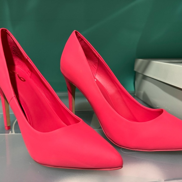 Mix No. 6 | Shoes | Mix No6 Hot Pink Pumps | Poshmark